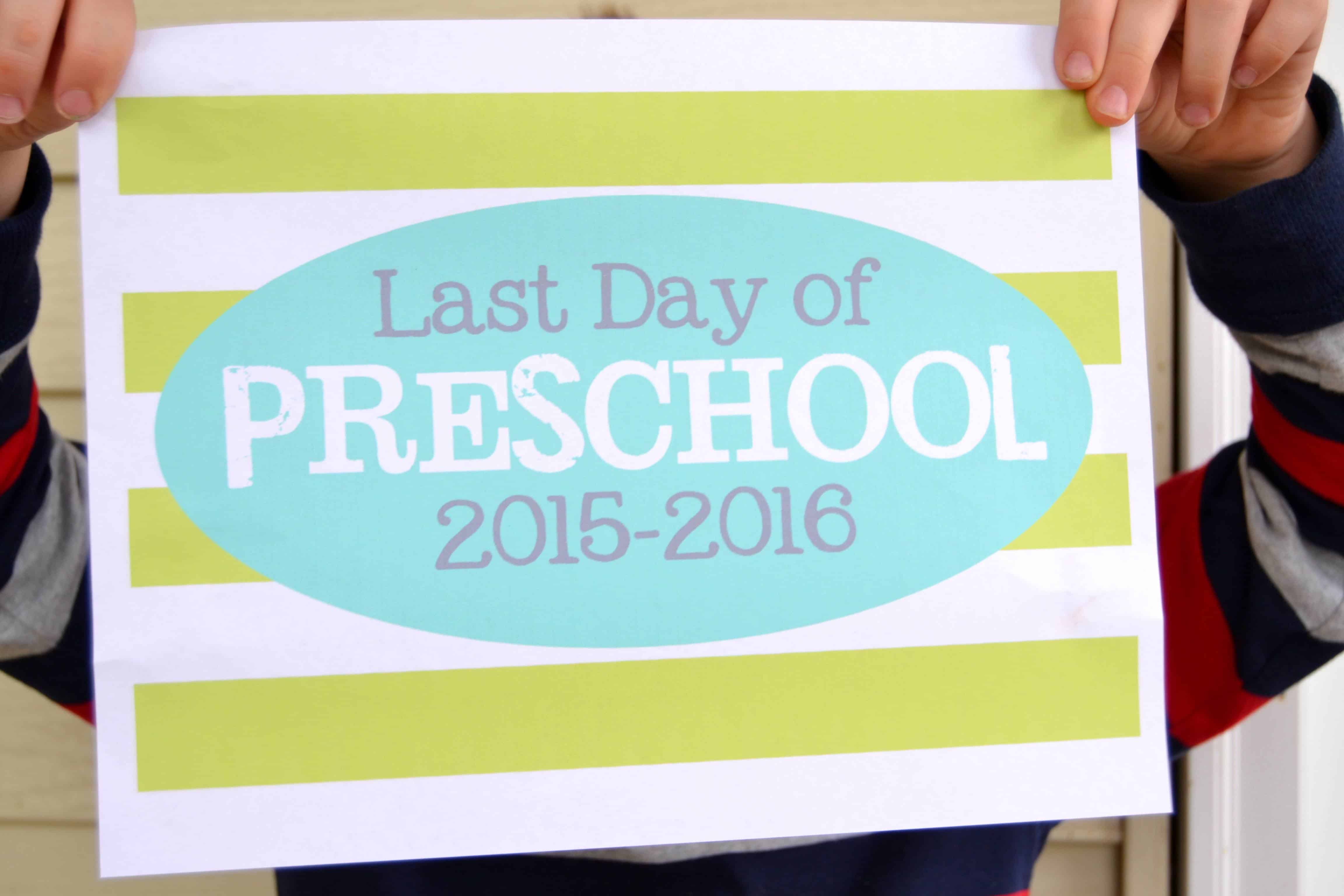 Free Last Day of School Signs [Free Printables] – Mary Martha Mama