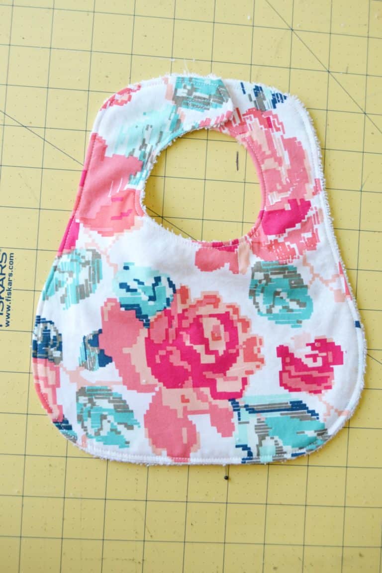 Bib Pattern for Beginners with Video Tutorial – Mary Martha Mama