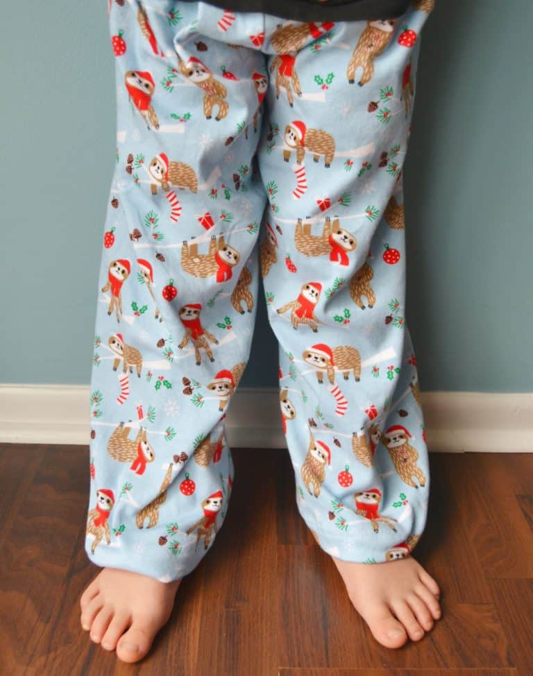 Easy DIY Pajama Pants [No Pattern Needed] – Mary Martha Mama