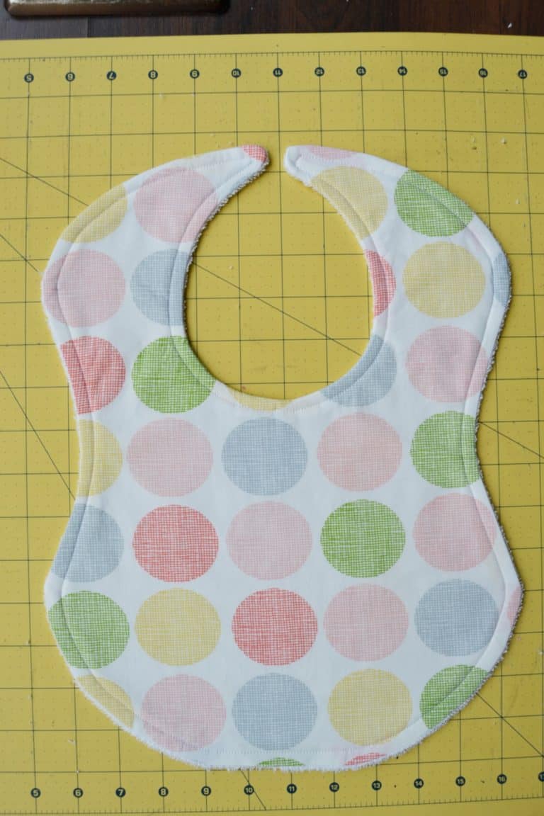 Toddler Bib Pattern [Big Bib] – Mary Martha Mama