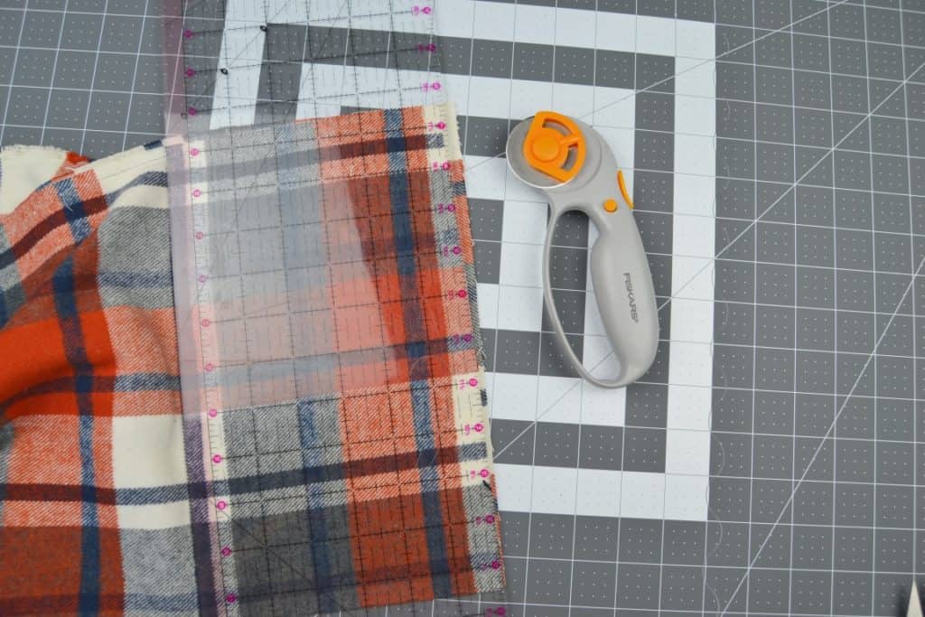 DIY Infinity Scarf: An Amazingly Easy Tutorial – Mary Martha Mama