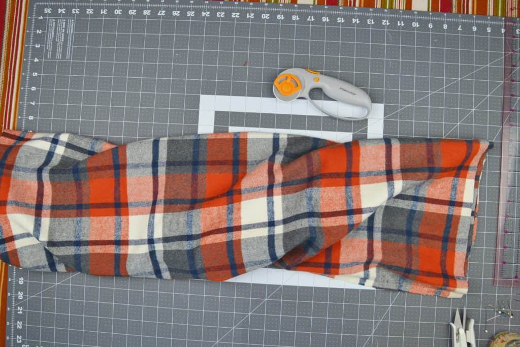 DIY Infinity Scarf: An Amazingly Easy Tutorial – Mary Martha Mama