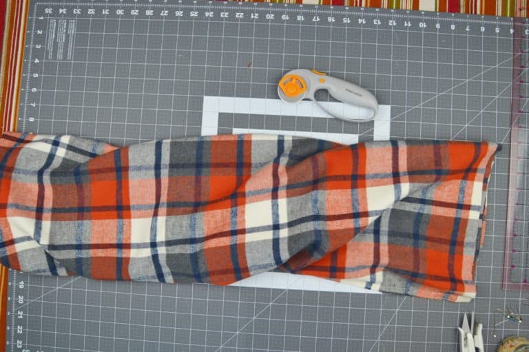 DIY Infinity Scarf: An Amazingly Easy Tutorial – Mary Martha Mama