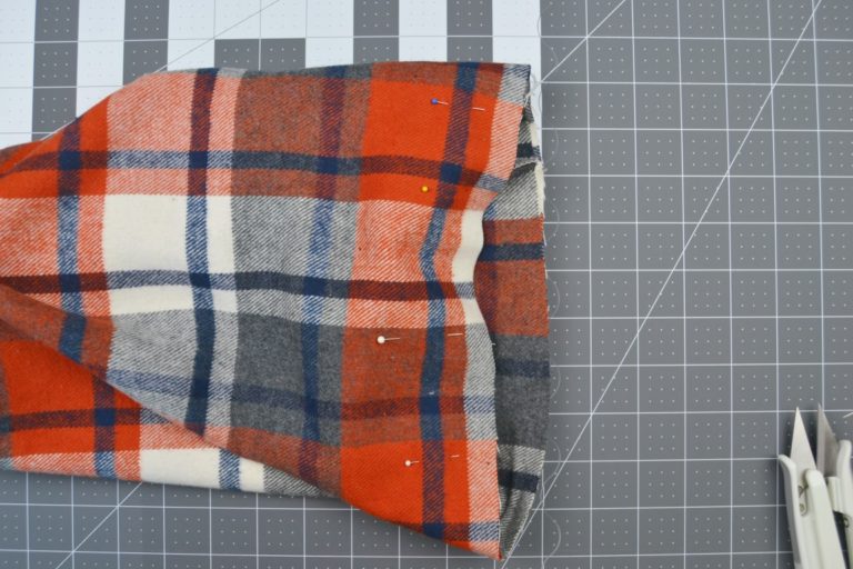 DIY Infinity Scarf: An Amazingly Easy Tutorial – Mary Martha Mama