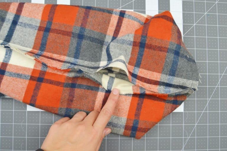 DIY Infinity Scarf: An Amazingly Easy Tutorial – Mary Martha Mama