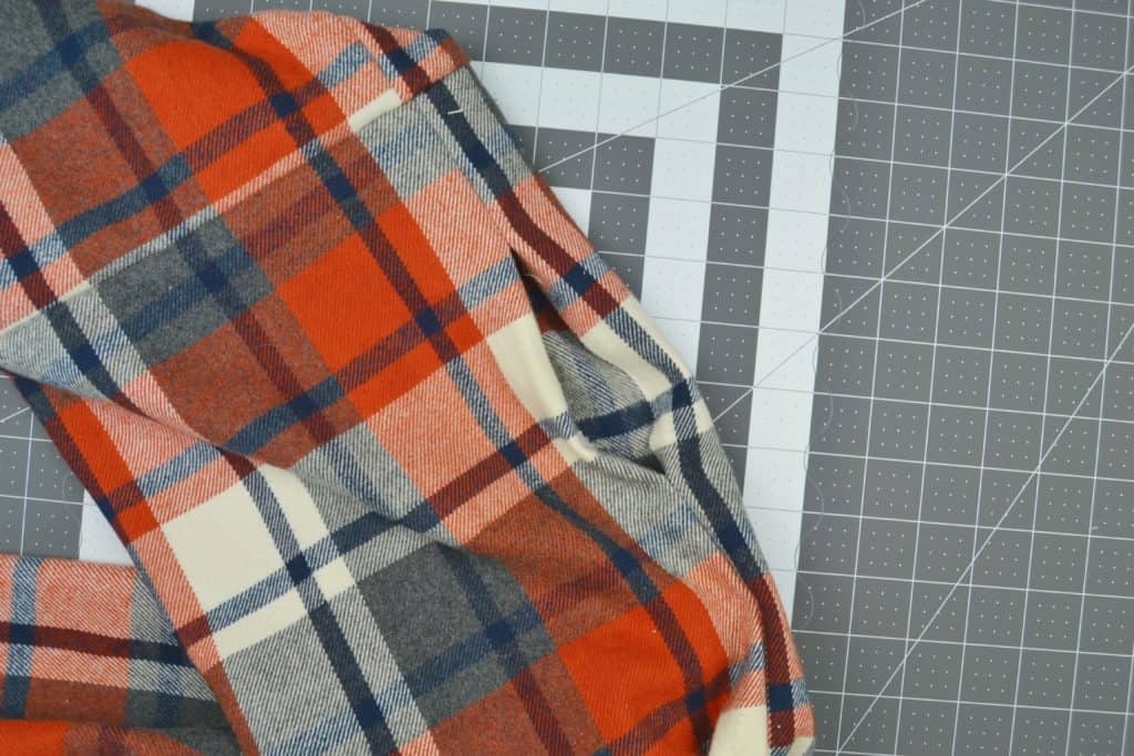 DIY Infinity Scarf: An Amazingly Easy Tutorial – Mary Martha Mama