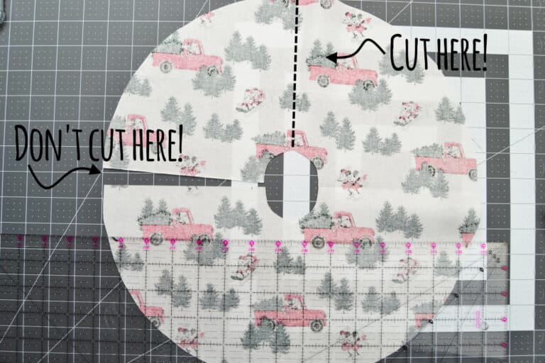 Mini Tree Skirt Pattern [Free Printable] – Mary Martha Mama