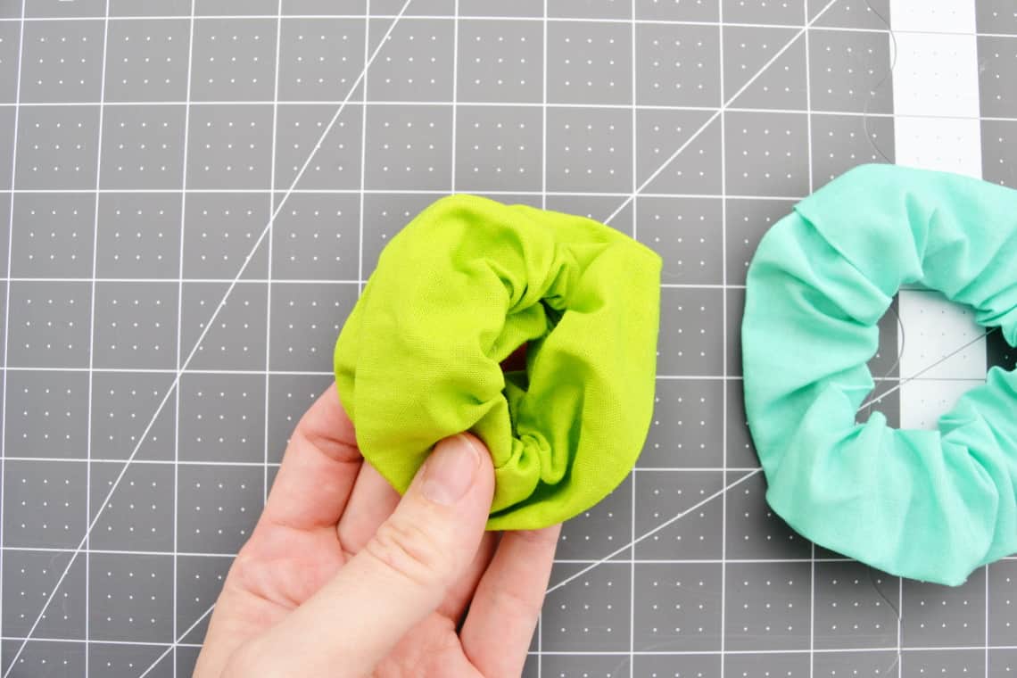 How to Sew a Scrunchie in 5 Steps – Mary Martha Mama