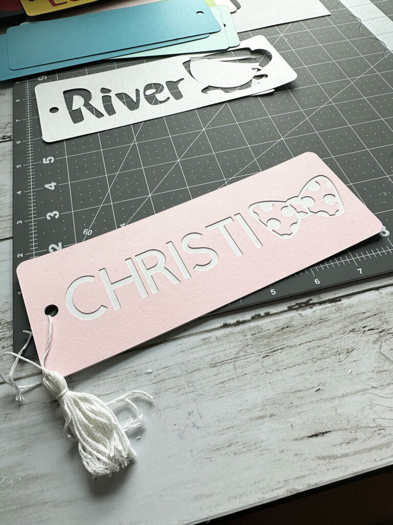DIY Name Bookmarks – Mary Martha Mama