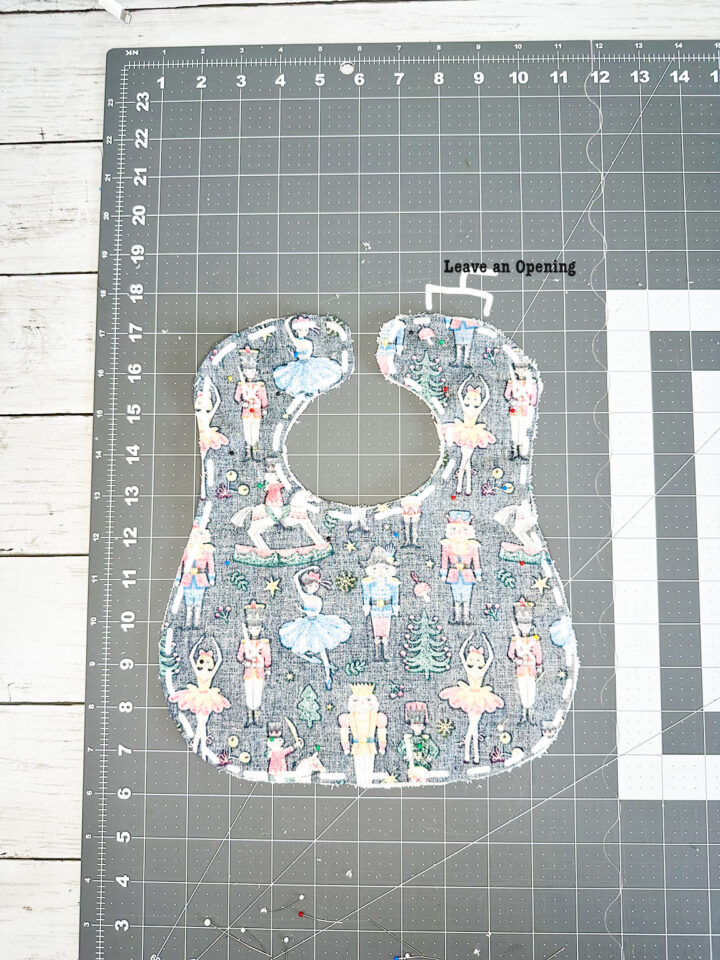 How to Sew a Bib for Baby's First Christmas – Mary Martha Mama