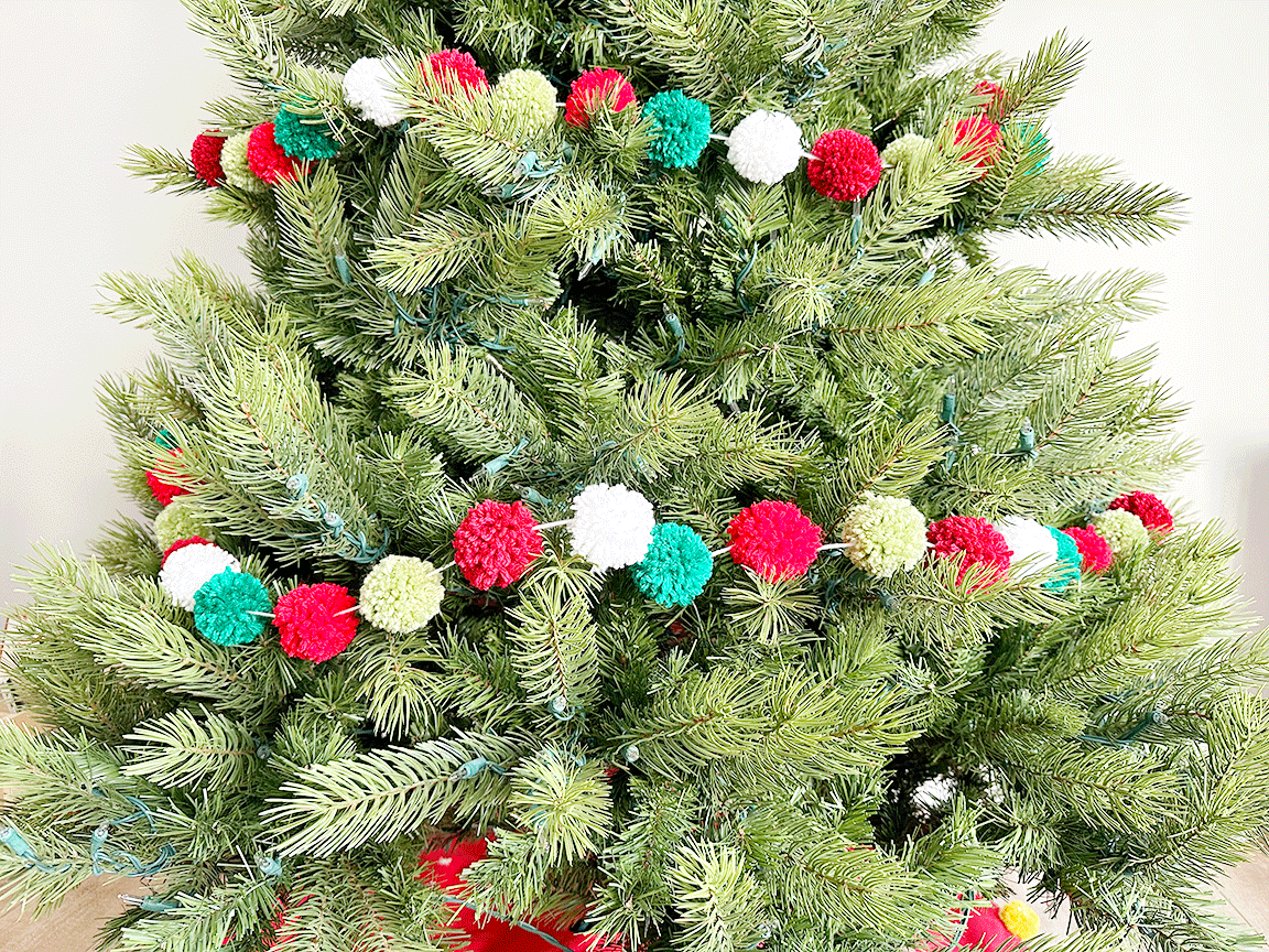 DIY Pom Pom Garland – Mary Martha Mama